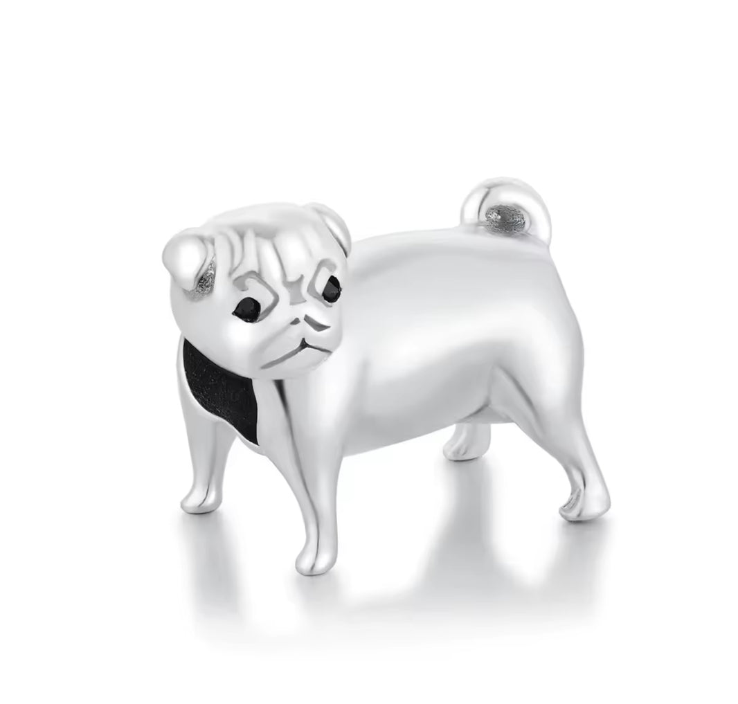 Realistic Pug pendants – Style's Bug